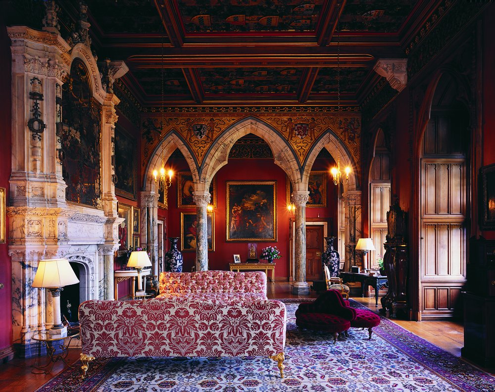 What makes a stately home? | The Victorian Emporium