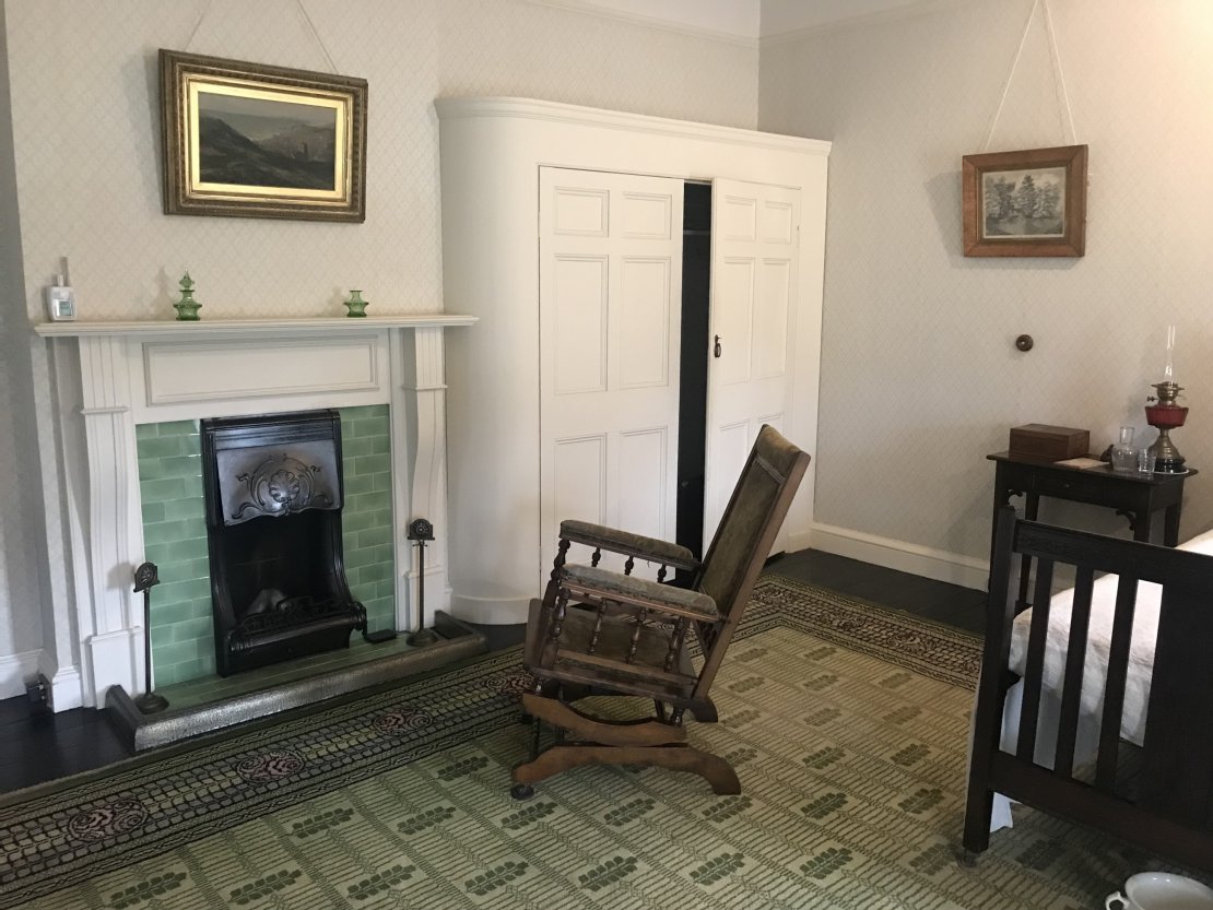 Victorian Fireplaces: Design And Function