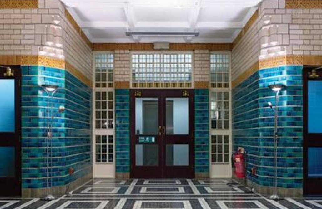 How to use glazed bricks | Publications - Tips