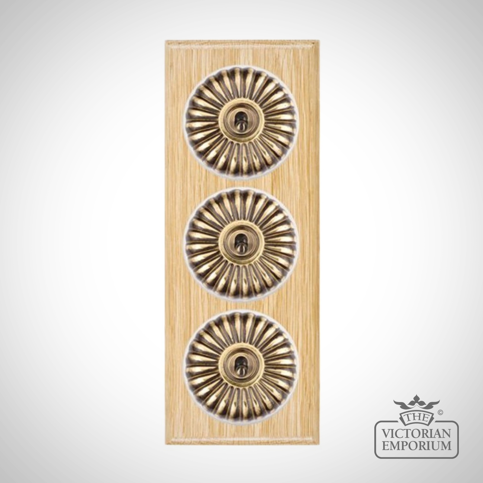 Decorative Fluted Victorian Light Switch - 3 gang | Switches